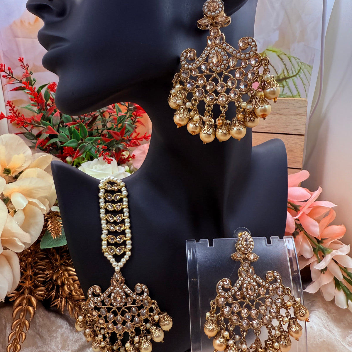 Gold Pearl Tikka Set || Affinity Giya