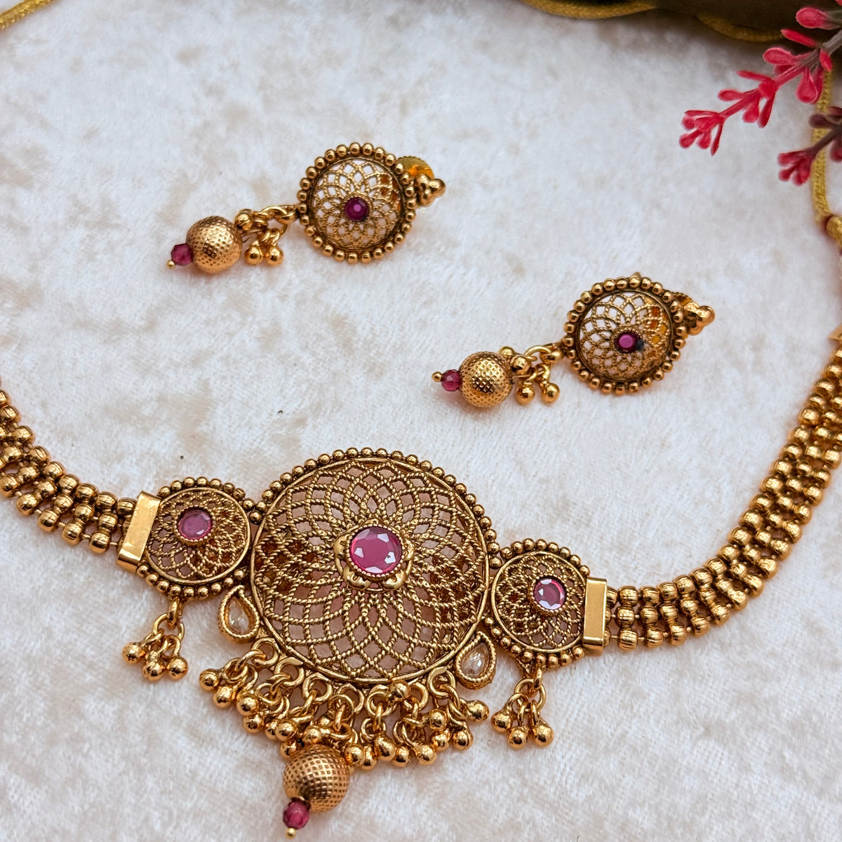 Golden mahi temple set – Affinity Giya